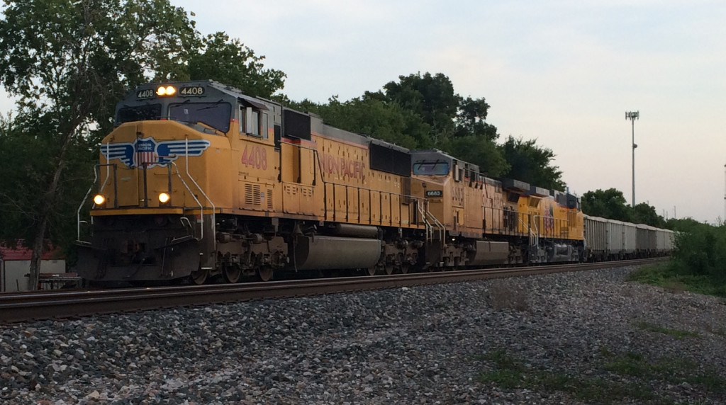 UP 4408 12Aug2016 NB with aggregate